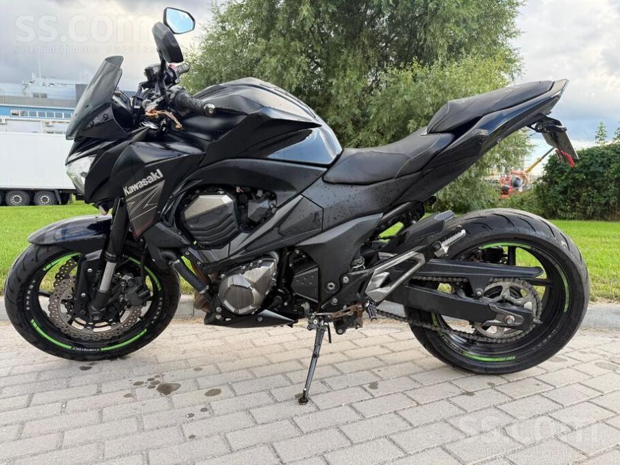 Kawasaki Z 800 2014 in Riga, with an engine capacity of 0.80 L and mileage of 0 thousand km for 4450 €, photo 1 on AUTOMOTO.COM.LV