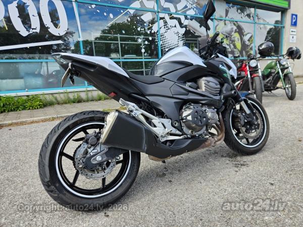 Balts Kawasaki Z 800 2014 Tallina, ar dzinēja tilpumu 0.81 L un nobraukumu 52 tūkst. km par 4200 €, foto 3 vietnē AUTOMOTO.COM.LV