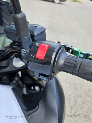 Balts Kawasaki Z 800 2014 Tallina, ar dzinēja tilpumu 0.81 L un nobraukumu 52 tūkst. km par 4200 €, foto 13 vietnē AUTOMOTO.COM.LV