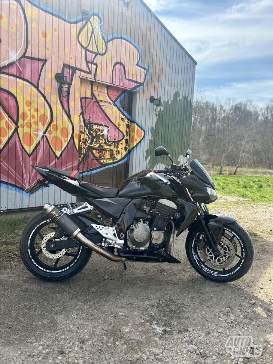 Melns Kawasaki Z 2004 Klaipėda, ar dzinēja tilpumu 0.75 L un nobraukumu 33 tūkst. km par 2700 €, foto 3 vietnē AUTOMOTO.COM.LV