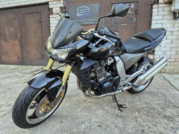 Black Kawasaki Z 2004 in Alytus, with an engine capacity of 1.00 L and mileage of 37 thousand km for 2950 €, photo 2 on AUTOMOTO.COM.LV
