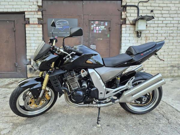 Black Kawasaki Z 2004 in Alytus, with an engine capacity of 1.00 L and mileage of 37 thousand km for 2950 €, photo 5 on AUTOMOTO.COM.LV