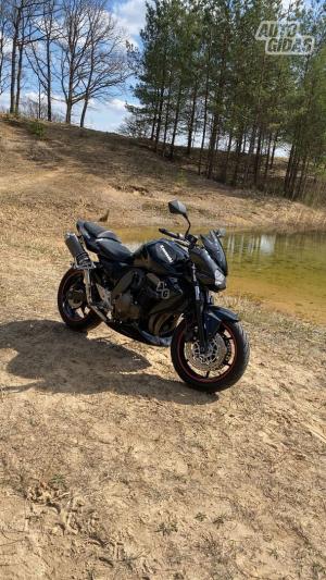 Melns Kawasaki Z 2004 Telšiai, ar dzinēja tilpumu 0.75 L un nobraukumu 70 tūkst. km par 3000 €, foto 4 vietnē AUTOMOTO.COM.LV