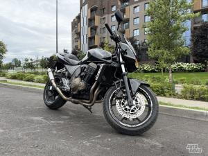 Black Kawasaki Z 2004 in Vilnius, with an engine capacity of 0.75 L and mileage of 38 thousand km for 3000 €, photo 4 on AUTOMOTO.COM.LV