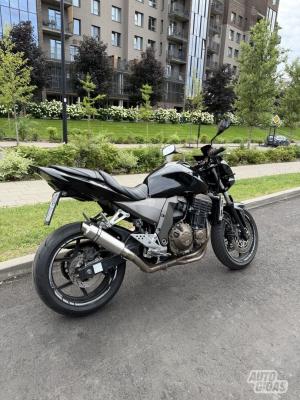 Black Kawasaki Z 2004 in Vilnius, with an engine capacity of 0.75 L and mileage of 38 thousand km for 3000 €, photo 5 on AUTOMOTO.COM.LV