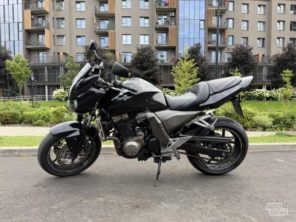 Black Kawasaki Z 2004 in Vilnius, with an engine capacity of 0.75 L and mileage of 38 thousand km for 3000 €, photo 6 on AUTOMOTO.COM.LV
