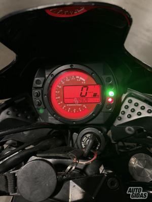 Black Kawasaki Z 2004 in Vilnius, with an engine capacity of 0.75 L and mileage of 38 thousand km for 3000 €, photo 9 on AUTOMOTO.COM.LV