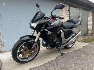 Melns Kawasaki Z 2004 Birštonas, ar dzinēja tilpumu 1.00 L un nobraukumu 42 tūkst. km par 2999 €, foto 3 vietnē AUTOMOTO.COM.LV