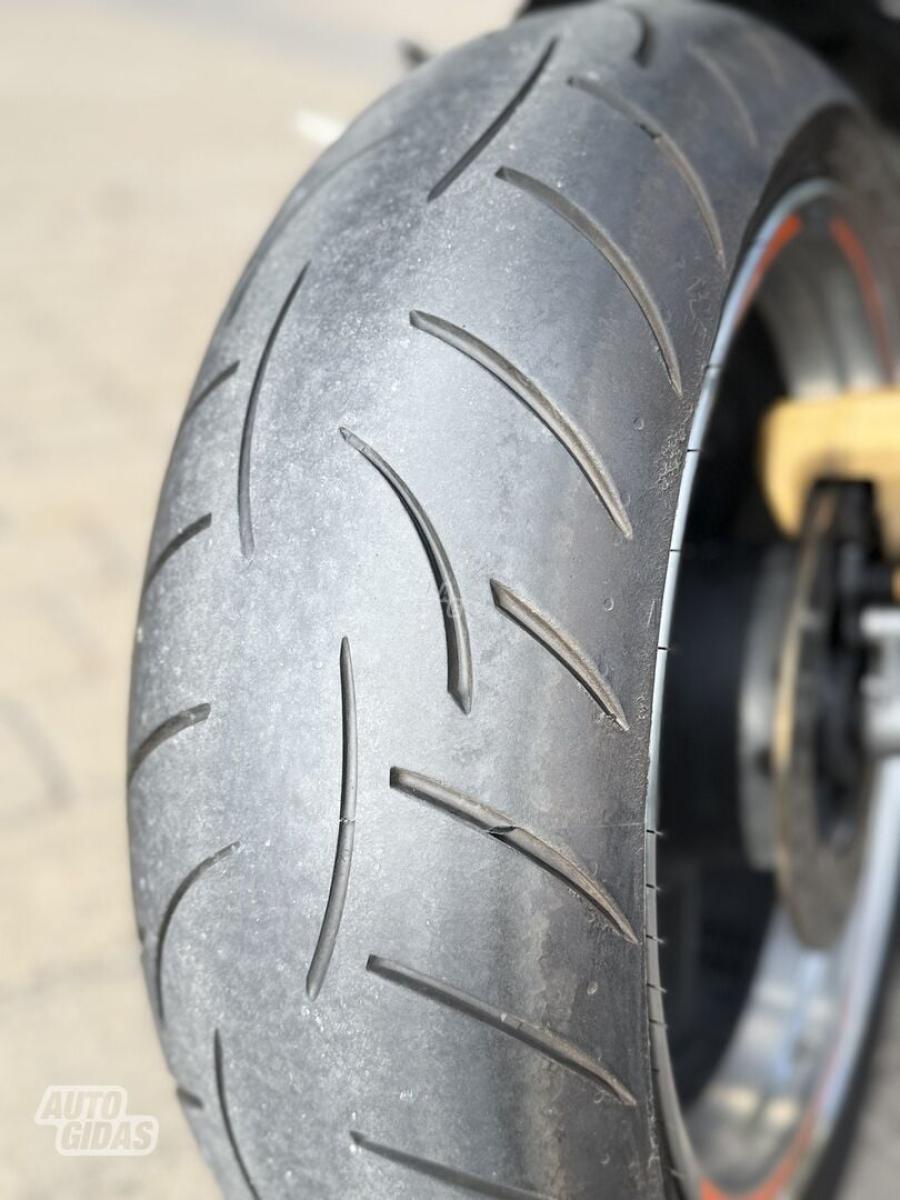 Melns Kawasaki Z 2004 Klaipėda, ar dzinēja tilpumu 1.00 L un nobraukumu 39 tūkst. km par 2800 €, foto 5 vietnē AUTOMOTO.COM.LV