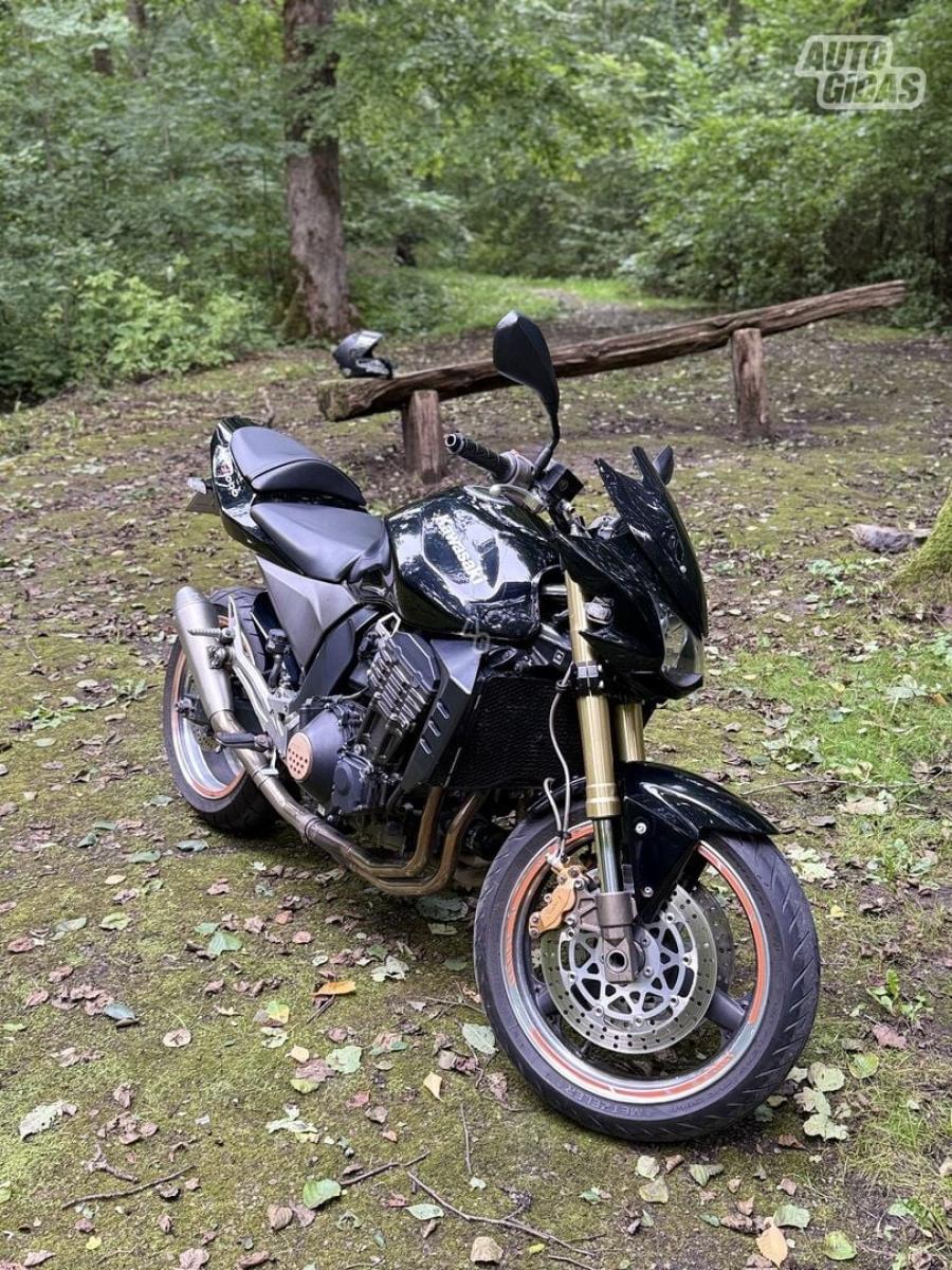 Melns Kawasaki Z 2004 Klaipėda, ar dzinēja tilpumu 1.00 L un nobraukumu 39 tūkst. km par 2800 €, foto 8 vietnē AUTOMOTO.COM.LV
