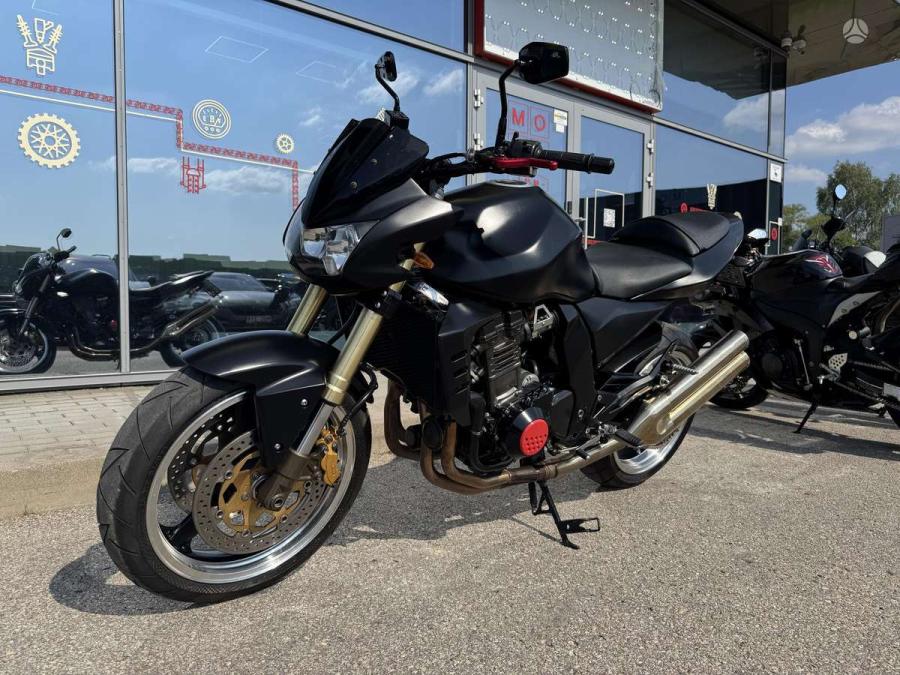 Melns Kawasaki Z 2004 Viļņa, ar dzinēja tilpumu 1.00 L un nobraukumu 51 tūkst. km par 2599 €, foto 5 vietnē AUTOMOTO.COM.LV