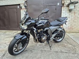 Black Kawasaki Z 2004 in Alytus, with an engine capacity of 0.75 L and mileage of 33 thousand km for 2750 €, photo  on AUTOMOTO.COM.LV