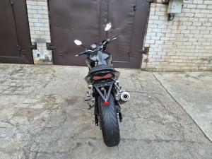 Black Kawasaki Z 2004 in Alytus, with an engine capacity of 0.75 L and mileage of 33 thousand km for 2750 €, photo 11 on AUTOMOTO.COM.LV