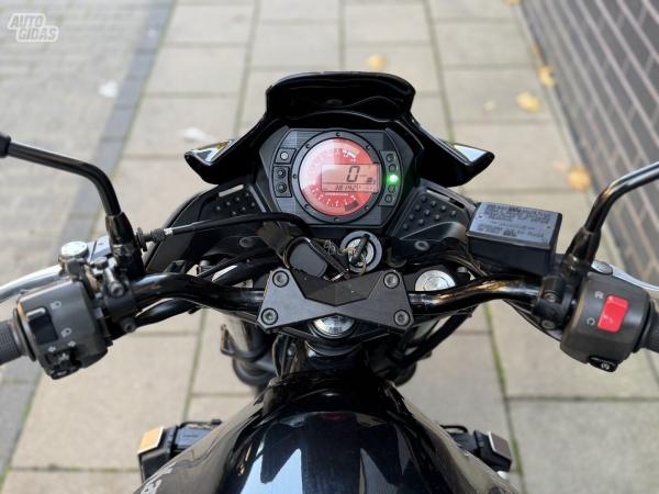 Melns Kawasaki Z 2004 Viļņa, ar dzinēja tilpumu 0.75 L un nobraukumu 38 tūkst. km par 2490 €, foto 9 vietnē AUTOMOTO.COM.LV