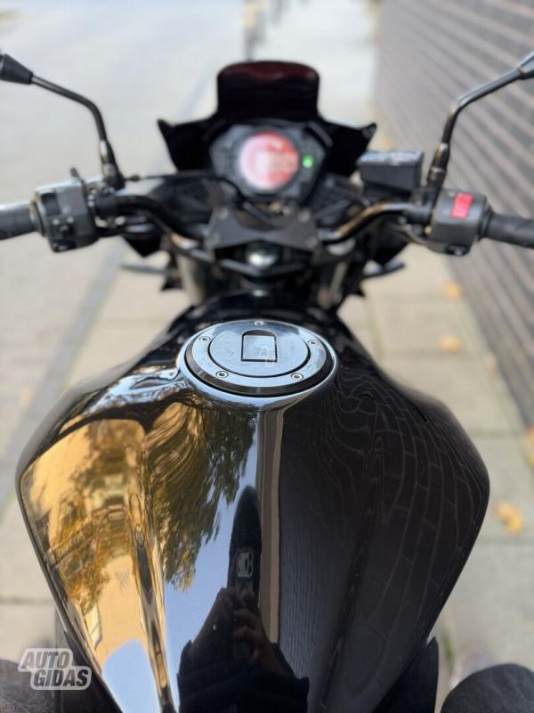 Melns Kawasaki Z 2004 Viļņa, ar dzinēja tilpumu 0.75 L un nobraukumu 38 tūkst. km par 2490 €, foto 10 vietnē AUTOMOTO.COM.LV
