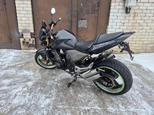 Melns Kawasaki Z 2005 Alīta, ar dzinēja tilpumu 1.00 L un nobraukumu 32 tūkst. km par 2970 €, foto 7 vietnē AUTOMOTO.COM.LV