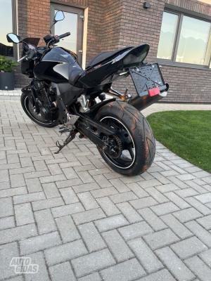 Черный Кавасаки Z 2005 в Паневежис, объемом двигателя 0.75 л и пробегом 43 тыс. км за 2100 €, фото 10 на AUTOMOTO.COM.LV