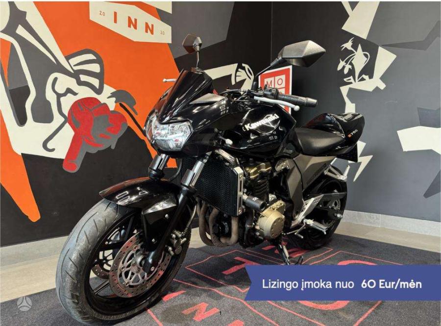 Black Kawasaki Z 2005 in Vilnius, with an engine capacity of 0.75 L and mileage of 31 thousand km for 2999 €, photo 1 on AUTOMOTO.COM.LV