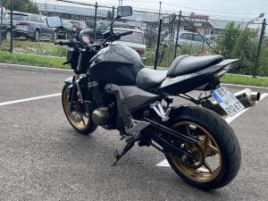 Черный Кавасаки Z 2005 в Каунас, объемом двигателя 0.75 л и пробегом 32 тыс. км за 2300 €, фото 4 на AUTOMOTO.COM.LV