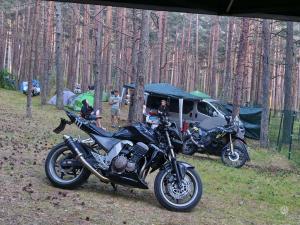 Черный Кавасаки Z 2005 в Пренай, объемом двигателя 0.75 л и пробегом 55 тыс. км за 2700 €, фото 11 на AUTOMOTO.COM.LV