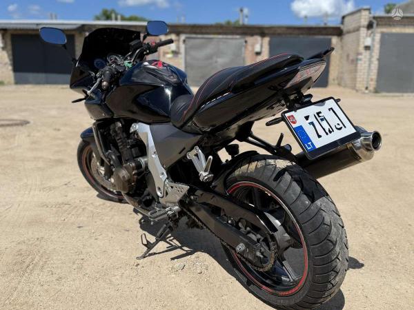 Black Kawasaki Z 2005 in Mazeikiai, with an engine capacity of 0.75 L and mileage of 49 thousand km for 2600 €, photo 5 on AUTOMOTO.COM.LV