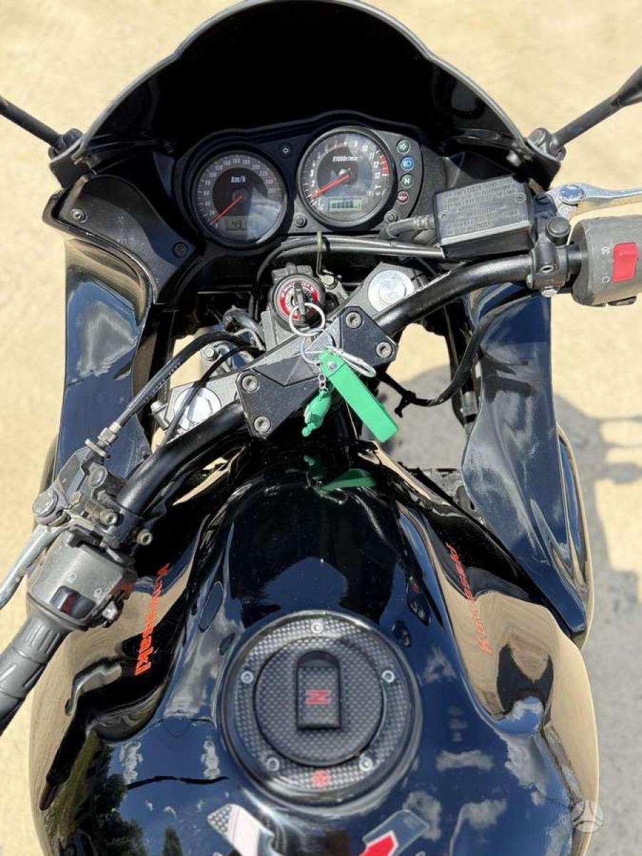 Melns Kawasaki Z 2005 Mažeikiai, ar dzinēja tilpumu 0.75 L un nobraukumu 49 tūkst. km par 2600 €, foto 10 vietnē AUTOMOTO.COM.LV