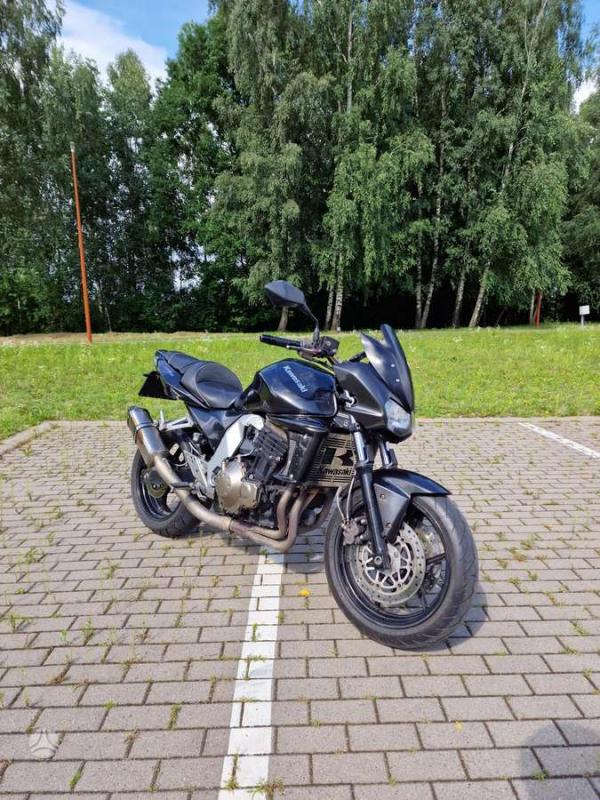 Black Kawasaki Z 2005 in Vilnius, with an engine capacity of 0.75 L and mileage of 58 thousand km for 2600 €, photo 1 on AUTOMOTO.COM.LV