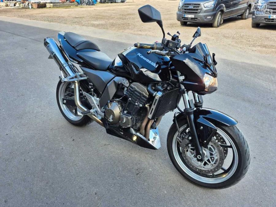 Melns Kawasaki Z 2005 Utena, ar dzinēja tilpumu 0.75 L un nobraukumu 32 tūkst. km par 1800 €, foto 6 vietnē AUTOMOTO.COM.LV