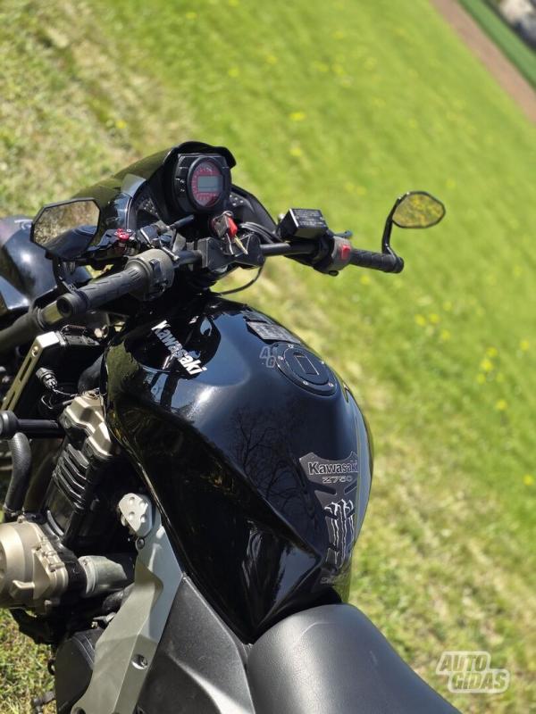 Black Kawasaki Z 2006 in Marijampole, with an engine capacity of 0.75 L and mileage of 0 thousand km for 2250 €, photo 9 on AUTOMOTO.COM.LV