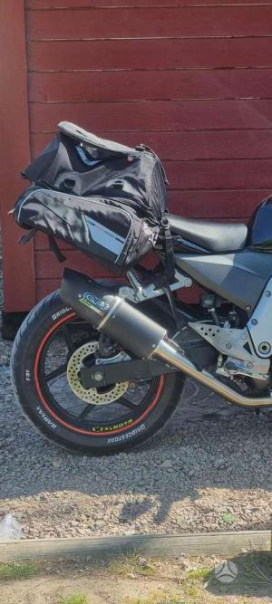 Melns Kawasaki Z 2006 Šauļi, ar dzinēja tilpumu 0.75 L un nobraukumu 59 tūkst. km par 3000 €, foto 12 vietnē AUTOMOTO.COM.LV