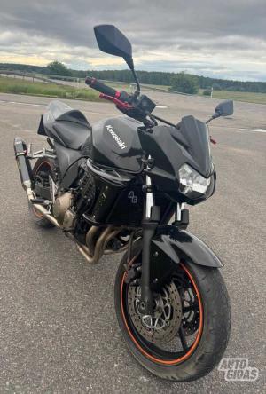 Черный Кавасаки Z 2006 в Алитус, объемом двигателя 0.75 л и пробегом 0 тыс. км за 2380 €, фото 4 на AUTOMOTO.COM.LV