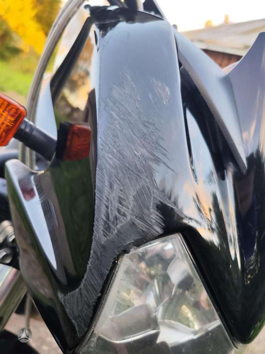 Black Kawasaki Z 2006 in Kedainiai, with an engine capacity of 0.75 L and mileage of 30 thousand km for 1850 €, photo 16 on AUTOMOTO.COM.LV