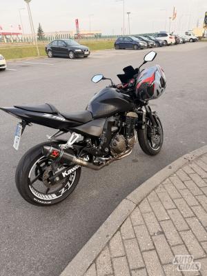 Melns Kawasaki Z 2006 Kauņa, ar dzinēja tilpumu 0.75 L un nobraukumu 43 tūkst. km par 3100 €, foto 3 vietnē AUTOMOTO.COM.LV