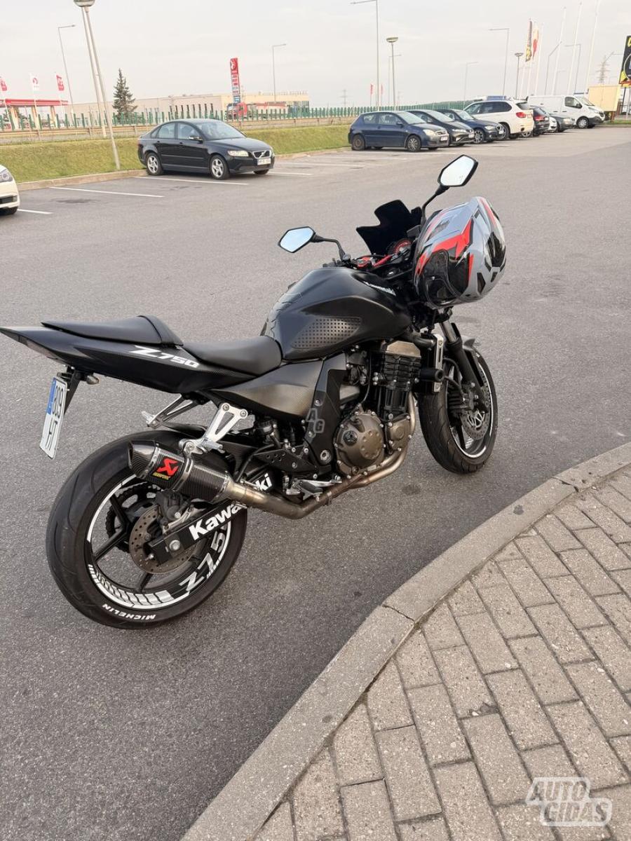Melns Kawasaki Z 2006 Kauņa, ar dzinēja tilpumu 0.75 L un nobraukumu 43 tūkst. km par 3100 €, foto 3 vietnē AUTOMOTO.COM.LV