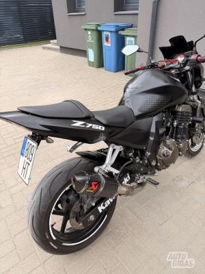 Melns Kawasaki Z 2006 Kauņa, ar dzinēja tilpumu 0.75 L un nobraukumu 43 tūkst. km par 3100 €, foto 6 vietnē AUTOMOTO.COM.LV