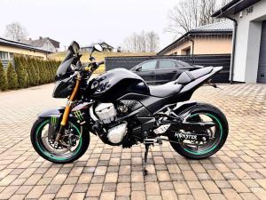 Melns Kawasaki Z 2007 Viļņa, ar dzinēja tilpumu 0.75 L un nobraukumu 29 tūkst. km par 2790 €, foto 5 vietnē AUTOMOTO.COM.LV