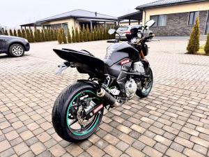 Melns Kawasaki Z 2007 Viļņa, ar dzinēja tilpumu 0.75 L un nobraukumu 29 tūkst. km par 2790 €, foto 6 vietnē AUTOMOTO.COM.LV
