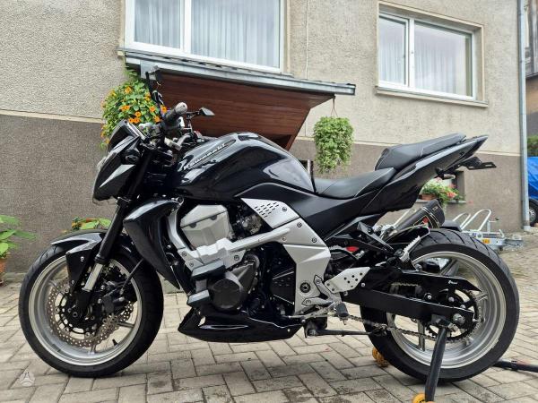 Melns Kawasaki Z 2007 Prienai, ar dzinēja tilpumu 0.75 L un nobraukumu 33 tūkst. km par 3700 €, foto 5 vietnē AUTOMOTO.COM.LV