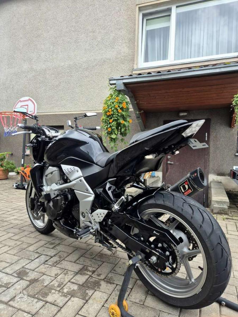 Melns Kawasaki Z 2007 Prienai, ar dzinēja tilpumu 0.75 L un nobraukumu 33 tūkst. km par 3700 €, foto 7 vietnē AUTOMOTO.COM.LV