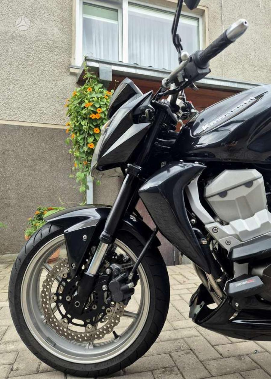 Melns Kawasaki Z 2007 Prienai, ar dzinēja tilpumu 0.75 L un nobraukumu 33 tūkst. km par 3700 €, foto 13 vietnē AUTOMOTO.COM.LV