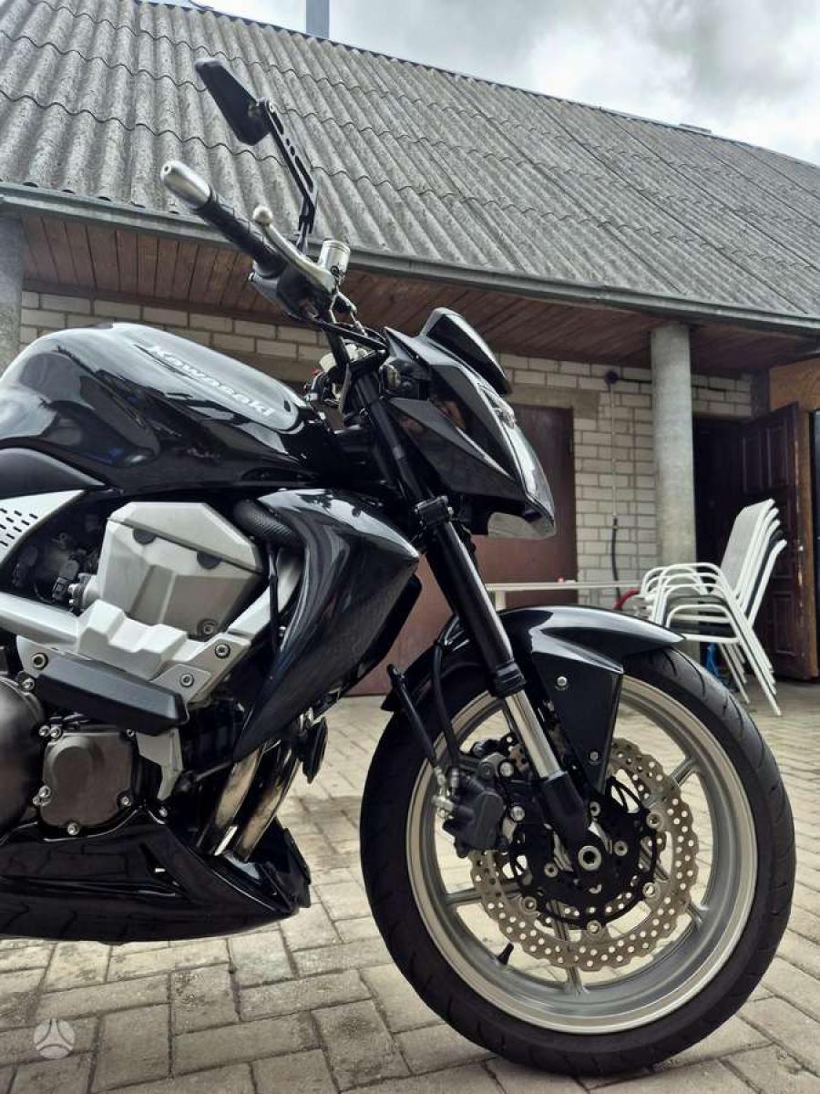 Melns Kawasaki Z 2007 Prienai, ar dzinēja tilpumu 0.75 L un nobraukumu 33 tūkst. km par 3700 €, foto 14 vietnē AUTOMOTO.COM.LV