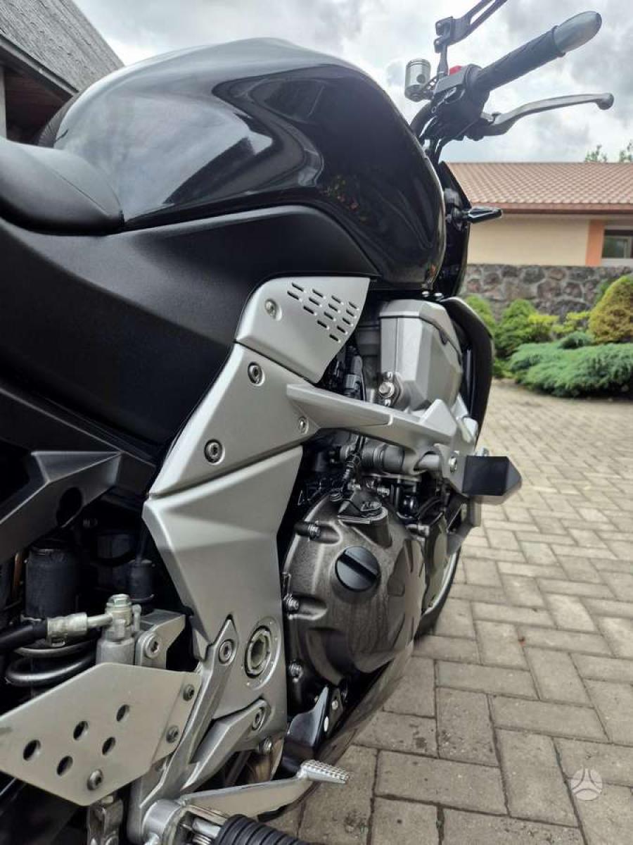 Melns Kawasaki Z 2007 Prienai, ar dzinēja tilpumu 0.75 L un nobraukumu 33 tūkst. km par 3700 €, foto 19 vietnē AUTOMOTO.COM.LV