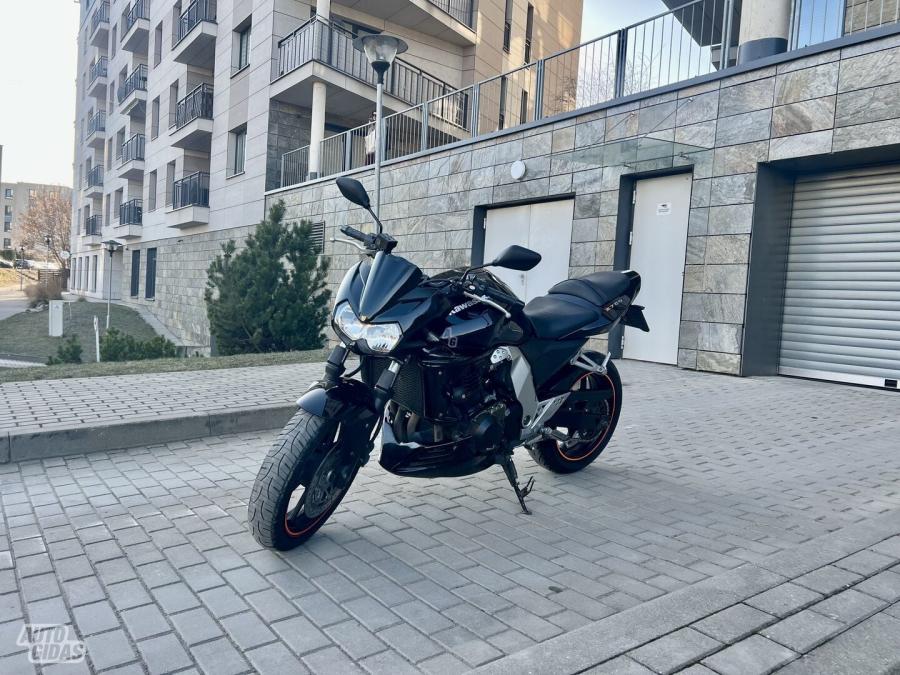 Melns Kawasaki Z 2007 Viļņa, ar dzinēja tilpumu 0.75 L un nobraukumu 43 tūkst. km par 2600 €, foto 7 vietnē AUTOMOTO.COM.LV