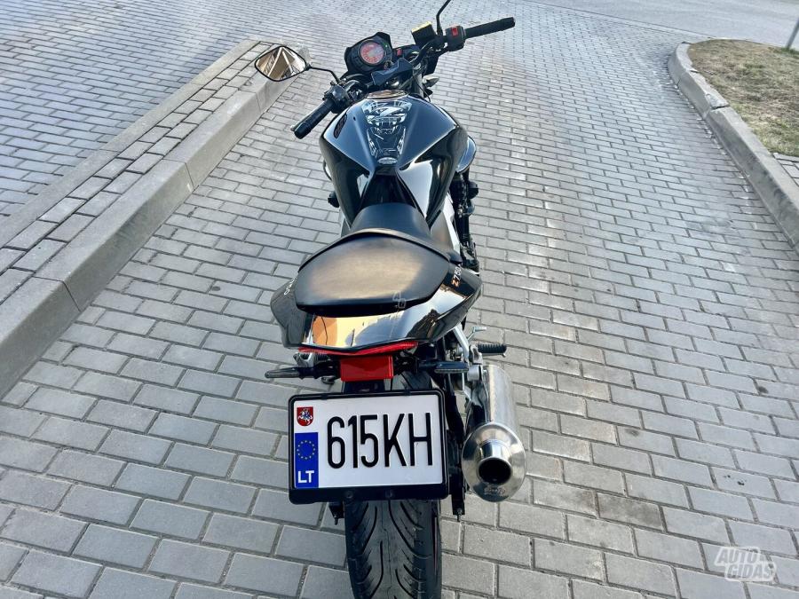 Melns Kawasaki Z 2007 Viļņa, ar dzinēja tilpumu 0.75 L un nobraukumu 43 tūkst. km par 2600 €, foto 9 vietnē AUTOMOTO.COM.LV