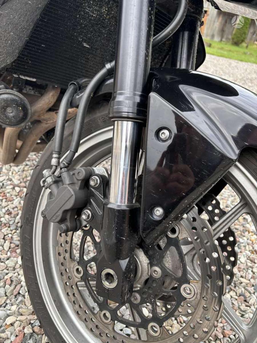 Melns Kawasaki Z 2007 Jurbarkas, ar dzinēja tilpumu 0.75 L un nobraukumu 39 tūkst. km par 2550 €, foto 11 vietnē AUTOMOTO.COM.LV