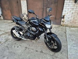 Black Kawasaki Z 2007 in Alytus, with an engine capacity of 0.75 L and mileage of 35 thousand km for 3660 €, photo 4 on AUTOMOTO.COM.LV