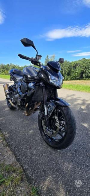 Black Kawasaki Z 2007 in Telschi, with an engine capacity of 0.75 L and mileage of 56 thousand km for 3750 €, photo 1 on AUTOMOTO.COM.LV