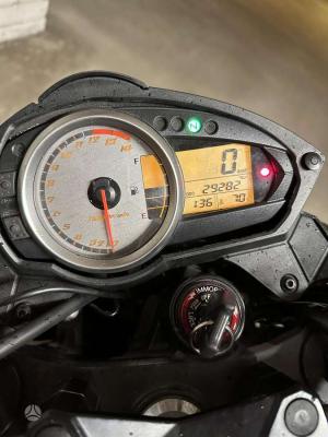 Black Kawasaki Z 2007 in Vilnius, with an engine capacity of 0.75 L and mileage of 29 thousand km for 2500 €, photo 4 on AUTOMOTO.COM.LV