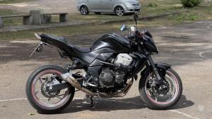 Black Kawasaki Z 2007 in Jonava, with an engine capacity of 0.75 L and mileage of 61 thousand km for 3300 €, photo 7 on AUTOMOTO.COM.LV