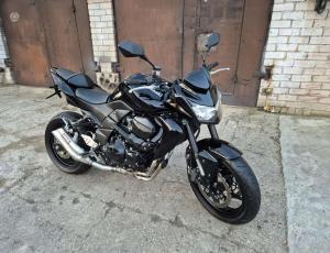 Melns Kawasaki Z 2007 Alīta, ar dzinēja tilpumu 0.75 L un nobraukumu 35 tūkst. km par 3670 €, foto 4 vietnē AUTOMOTO.COM.LV